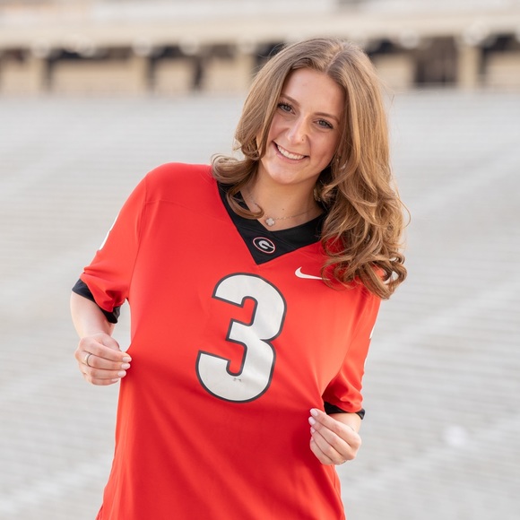 Julia's Closet (@julia_horlander) | Poshmark